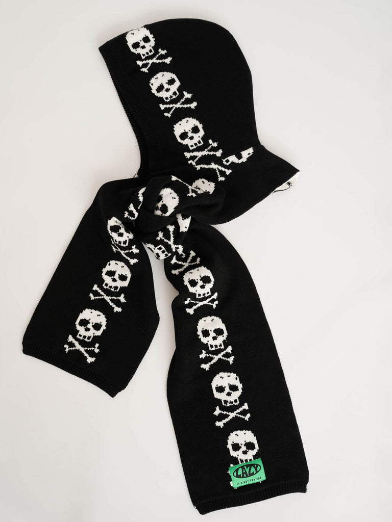 Skull And Crossbones Hooded Scarf – Lazy Oaf