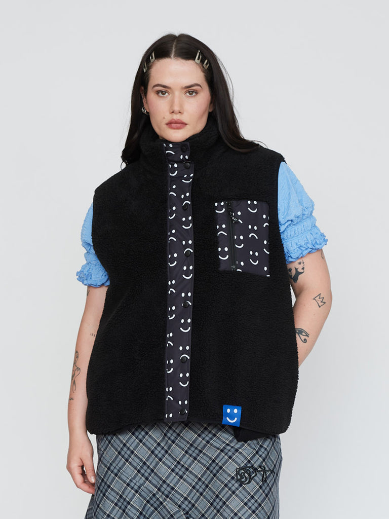 Happy Sad Fleece Gilet – Lazy Oaf
