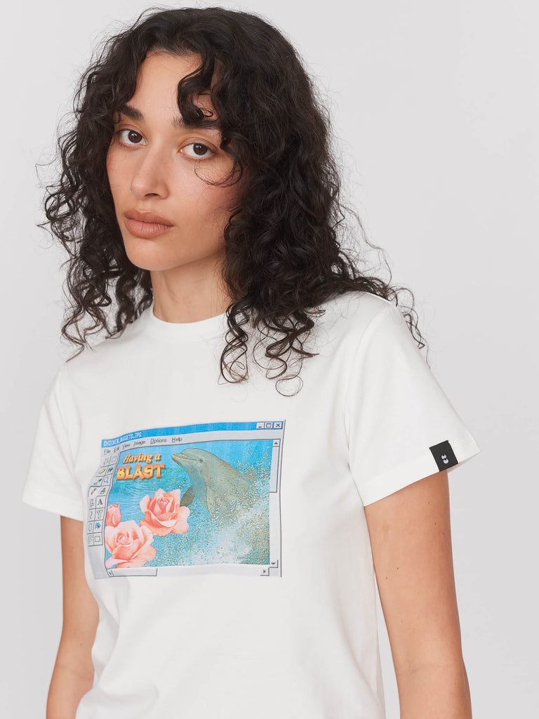 Having A Blast Fitted T-shirt – Lazy Oaf
