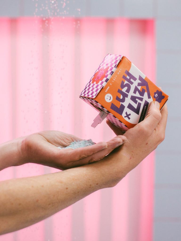LO x Lush Sleepy Showder – Lazy Oaf
