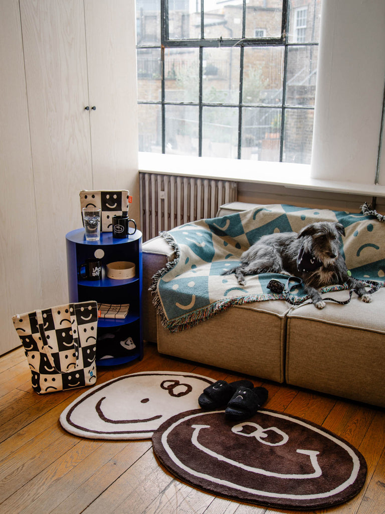 Friends Rug – Lazy Oaf